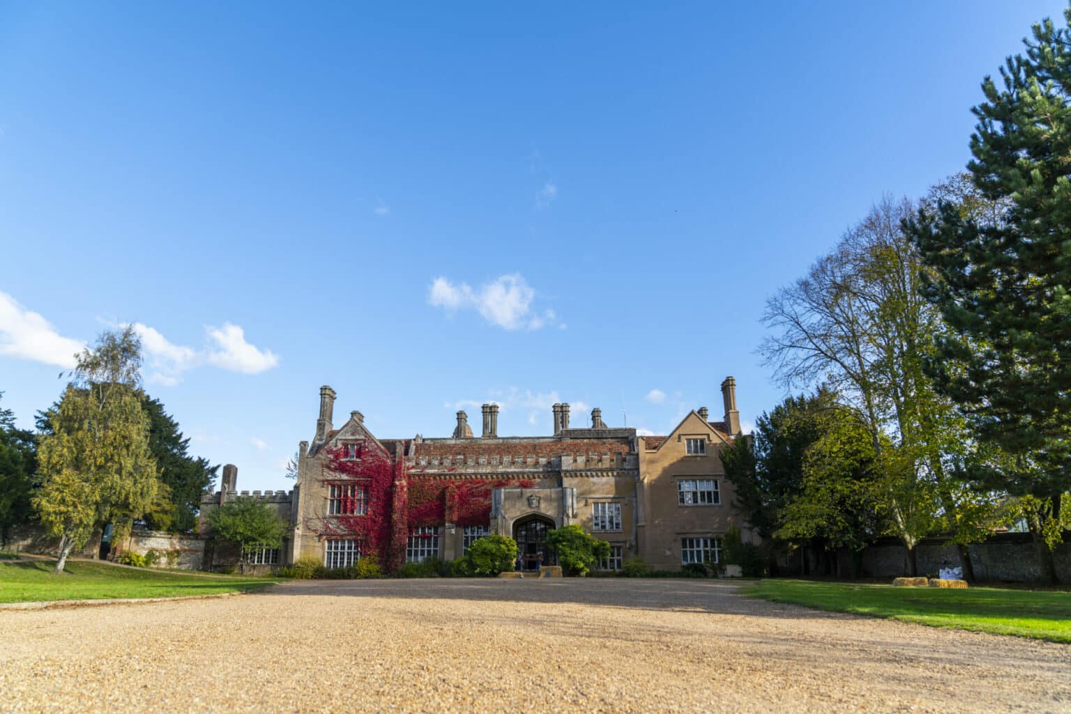 Tropical House at Marwell Zoo | Wildlife Conservation